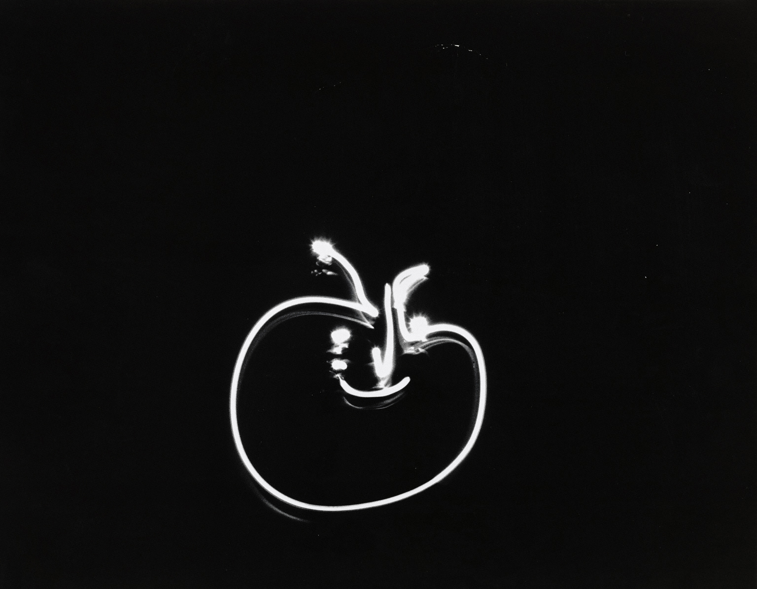 Light Drawing of Figure Made by Artist Pablo Picasso Using Flashlight ...